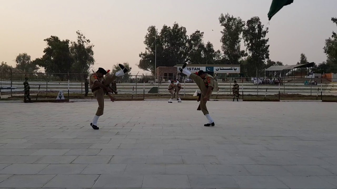 Fazilka, Firozpur India Pakistan Border Retreat Ceremony/Parade - YouTube