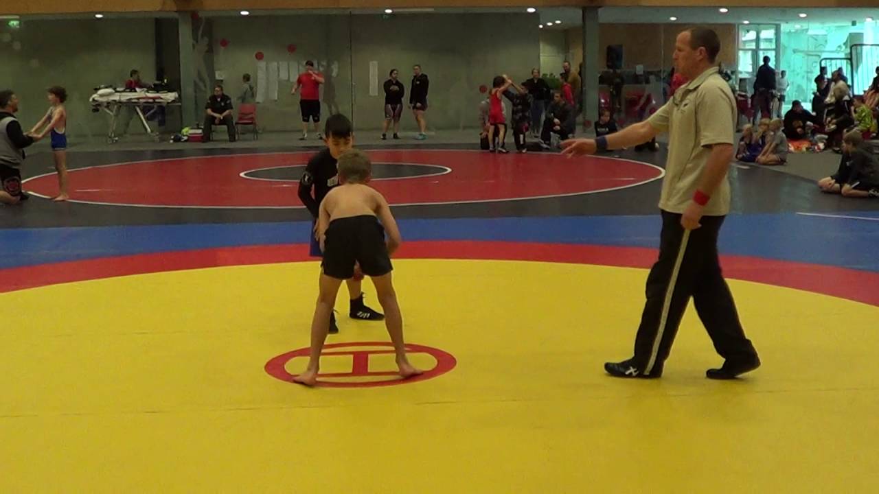 Alex Suddens ATTNZ vs Timothy Dobbs round 2 - YouTube