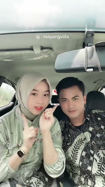 Lamaran Nungguin Sambil Tiktok-an Bareng Suami | Mayangviita | Mayang Novita Rahayu - YouTube