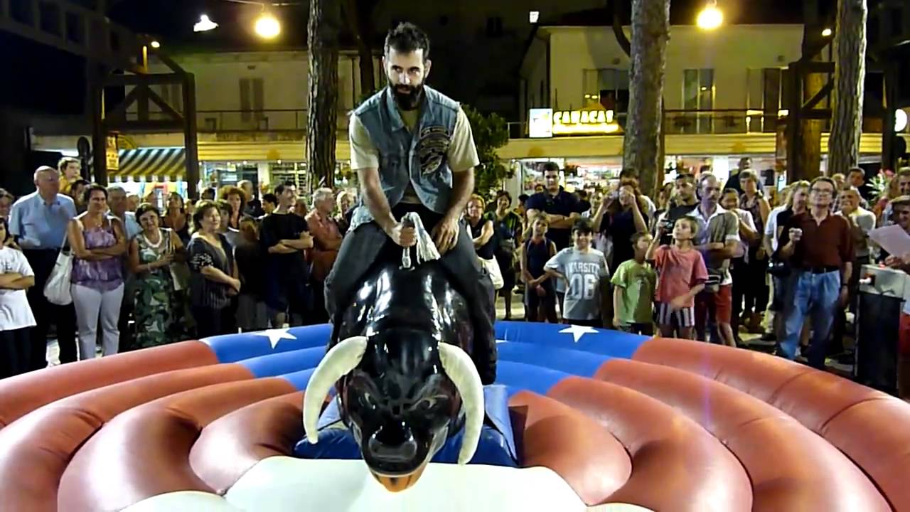 Gara di Toro Meccanico - 13° Concorrente - YouTube