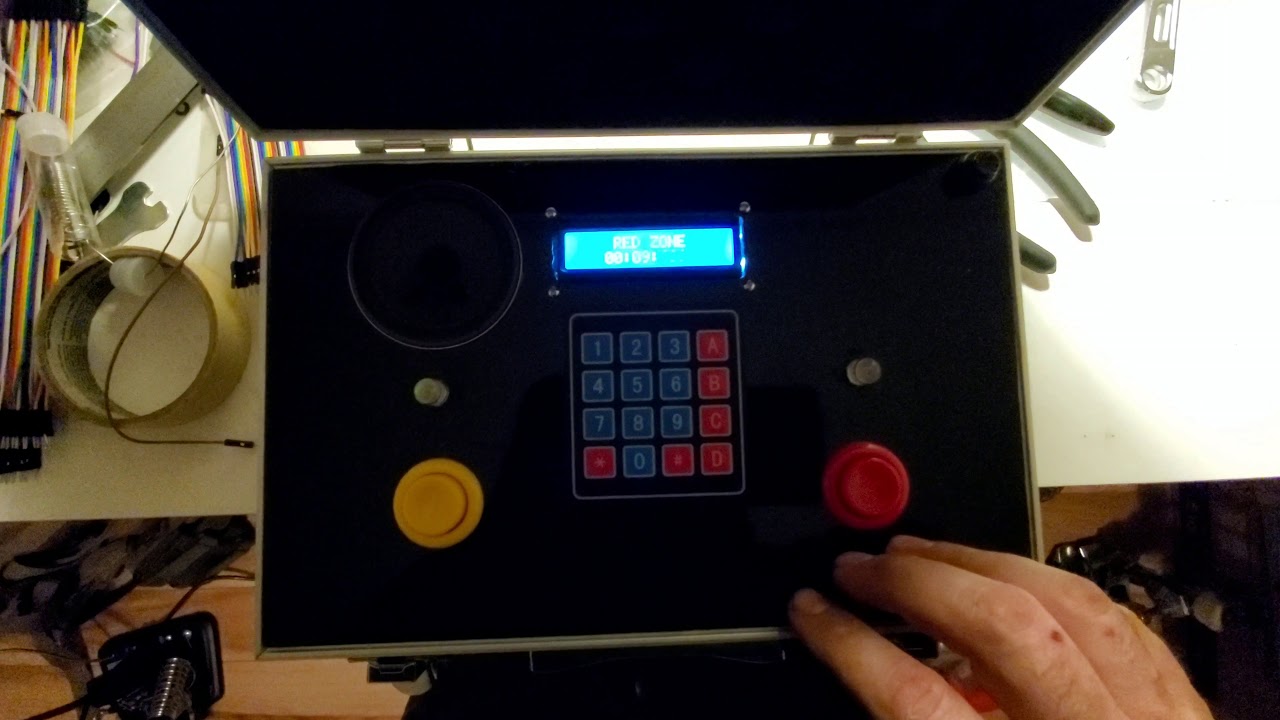 New airsoft bomb prop demolition mode - YouTube