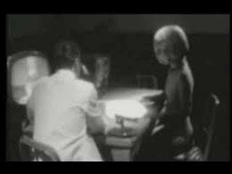 ALIEN BEING INTERVIEWED! - YouTube
