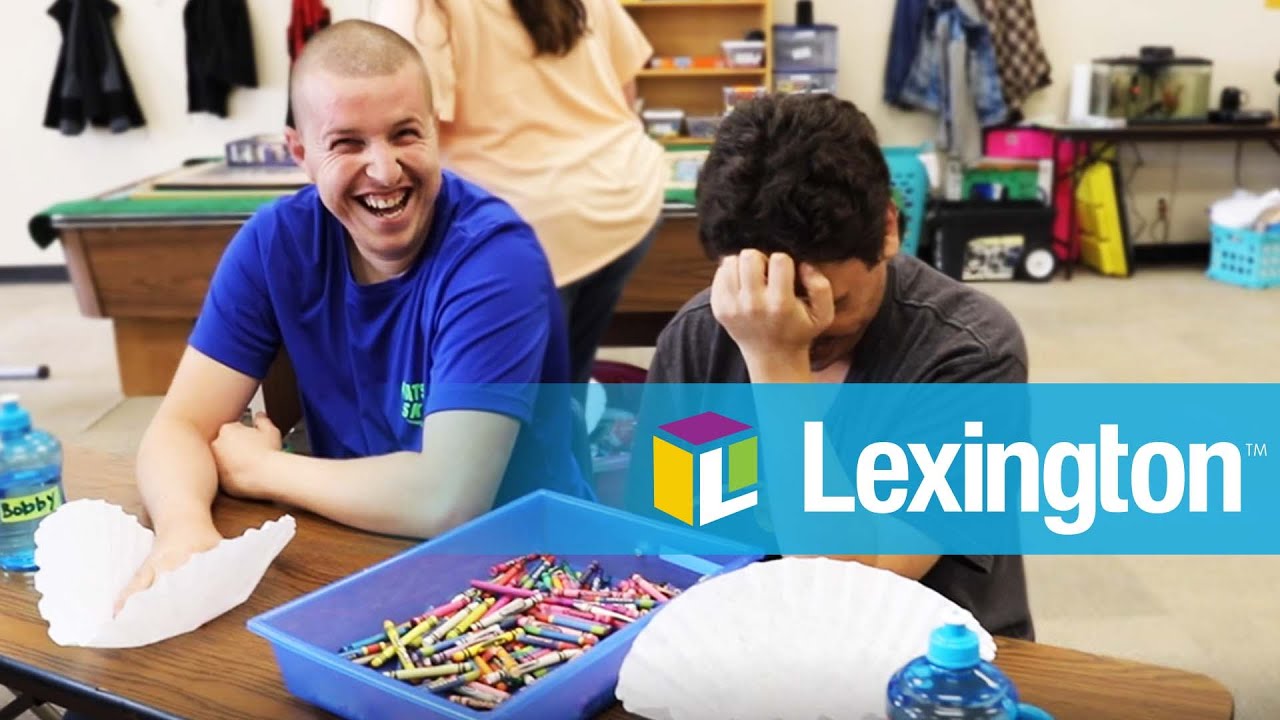 Springtime Decorations With Show Low DTA - YouTube