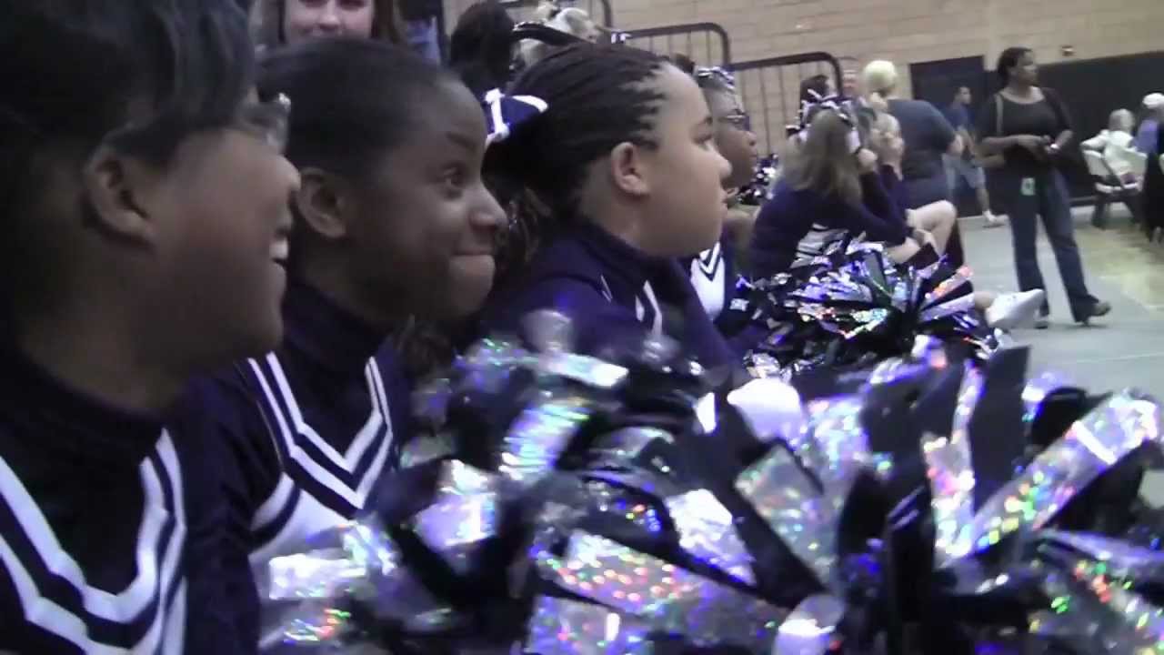 Dazzler Cheer Takes the Slam to the Next Level - YouTube