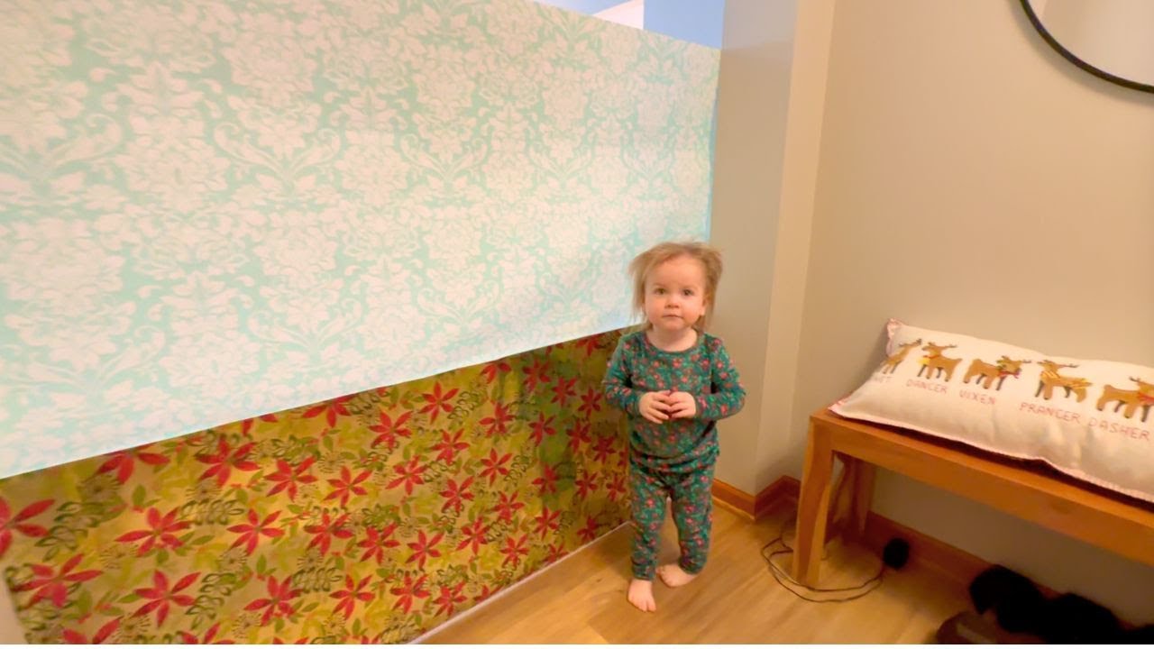 Sweetest Baby Girl Christmas Surprise! (Cutest Ever!!) - YouTube
