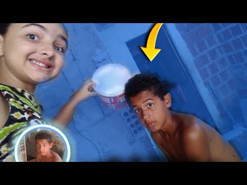 desafio do balde de água (com meu primo)