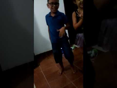 Desafio Yoga Com Minha Prima Sabrina