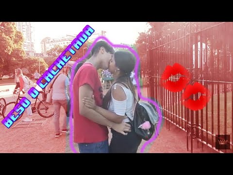 BESO O CACHETADA 2019 / BESANDO DESCONOCIDAS | Coronados