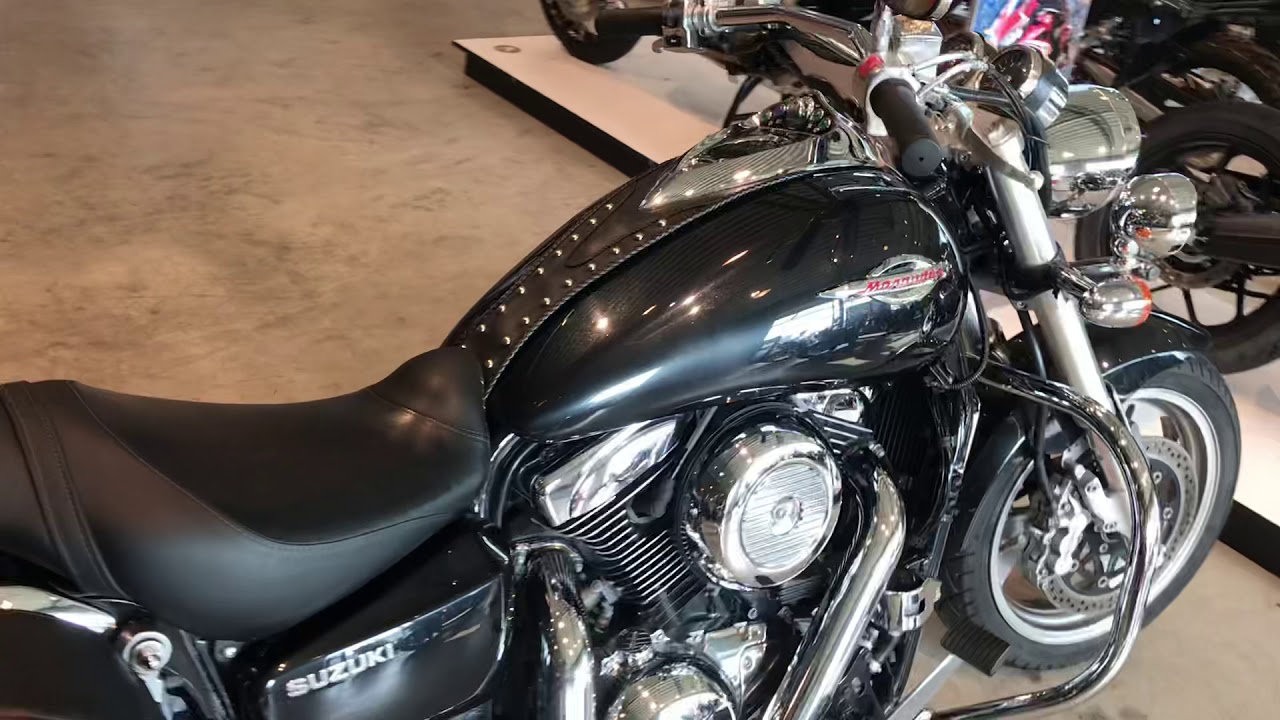 Suzuki VZ1600 Marauder - YouTube