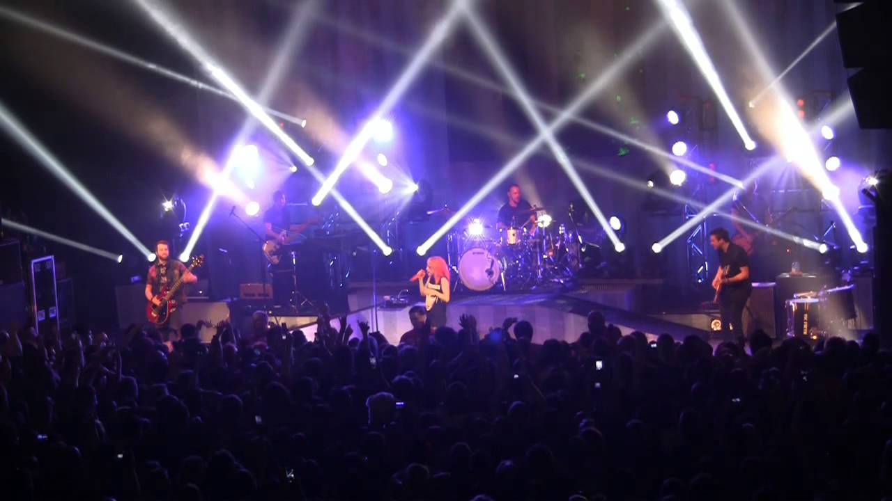 Paramore Live In Detroit 2013- Full Concert (all songs and dialogue) in ...