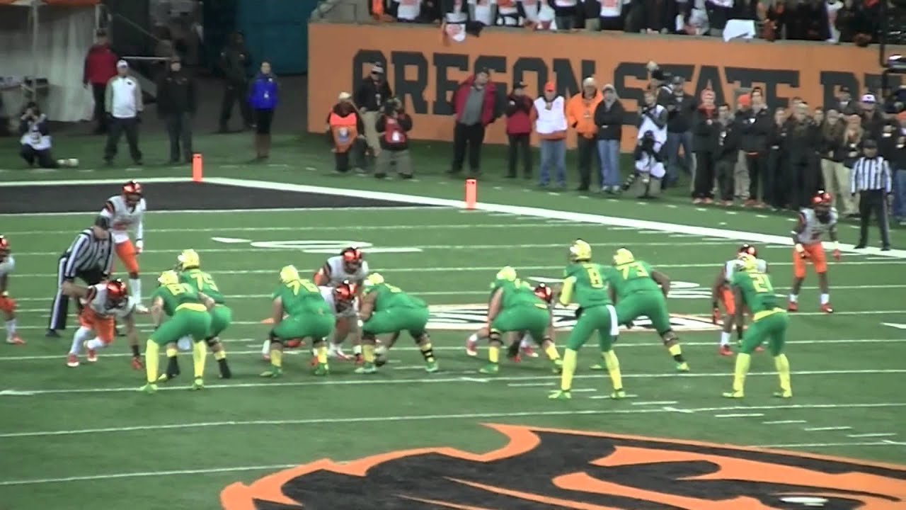Oregon Ducks beat Oregon State 47-19 in the 2014 Civil War - YouTube