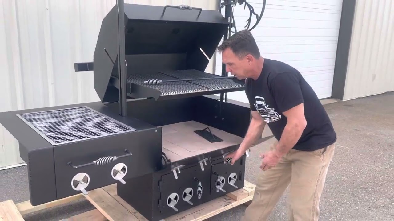 Custom Santa Maria Grill - YouTube