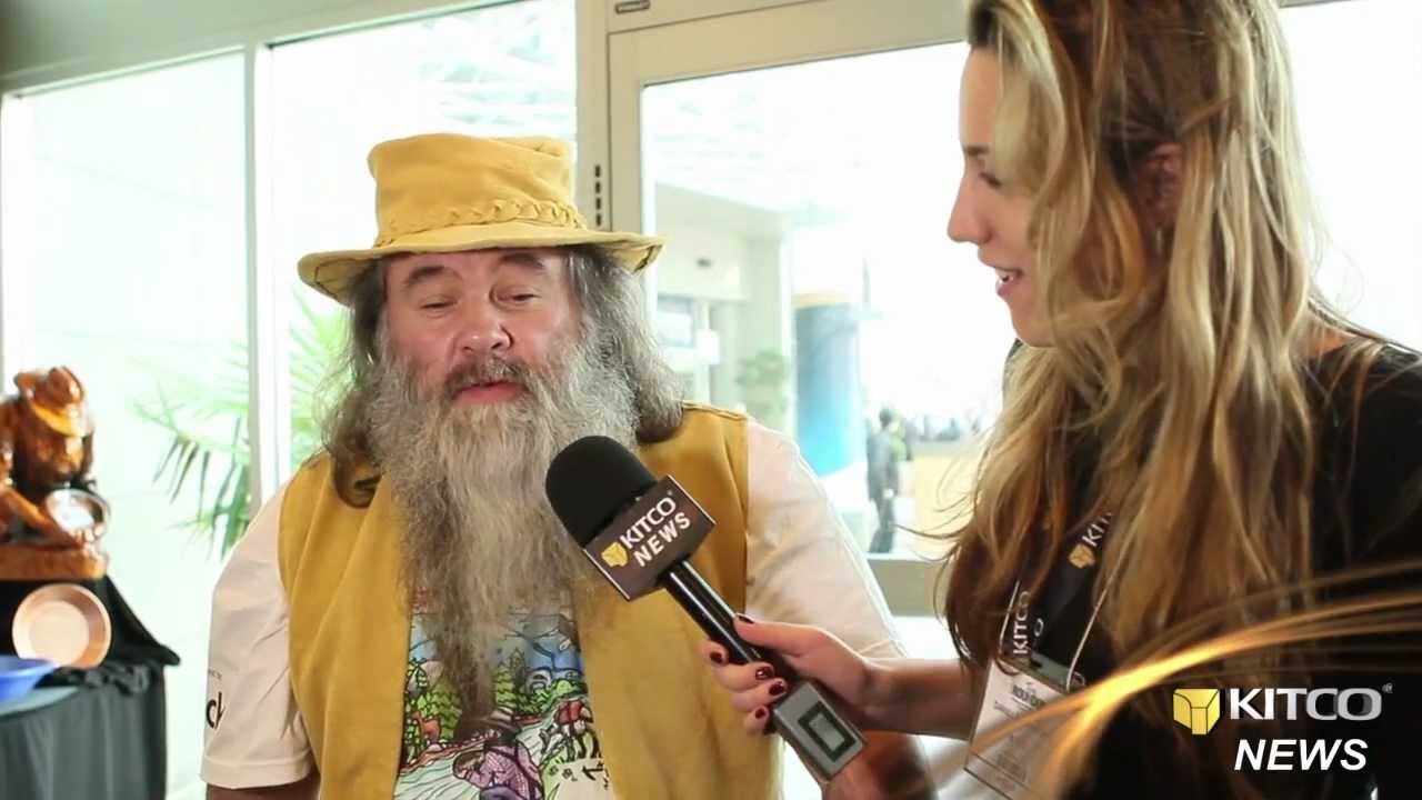 Panning for Gold with Yukon Dan - YouTube