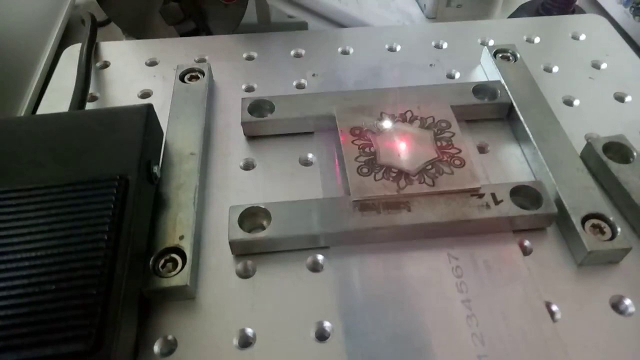 Fiber laser marking machine for silver plate gold plate printing ...
