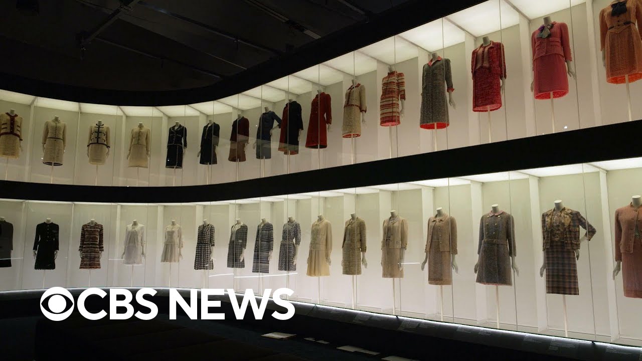 Inside the sold-out museum show on the life and times of Coco Chanel ...