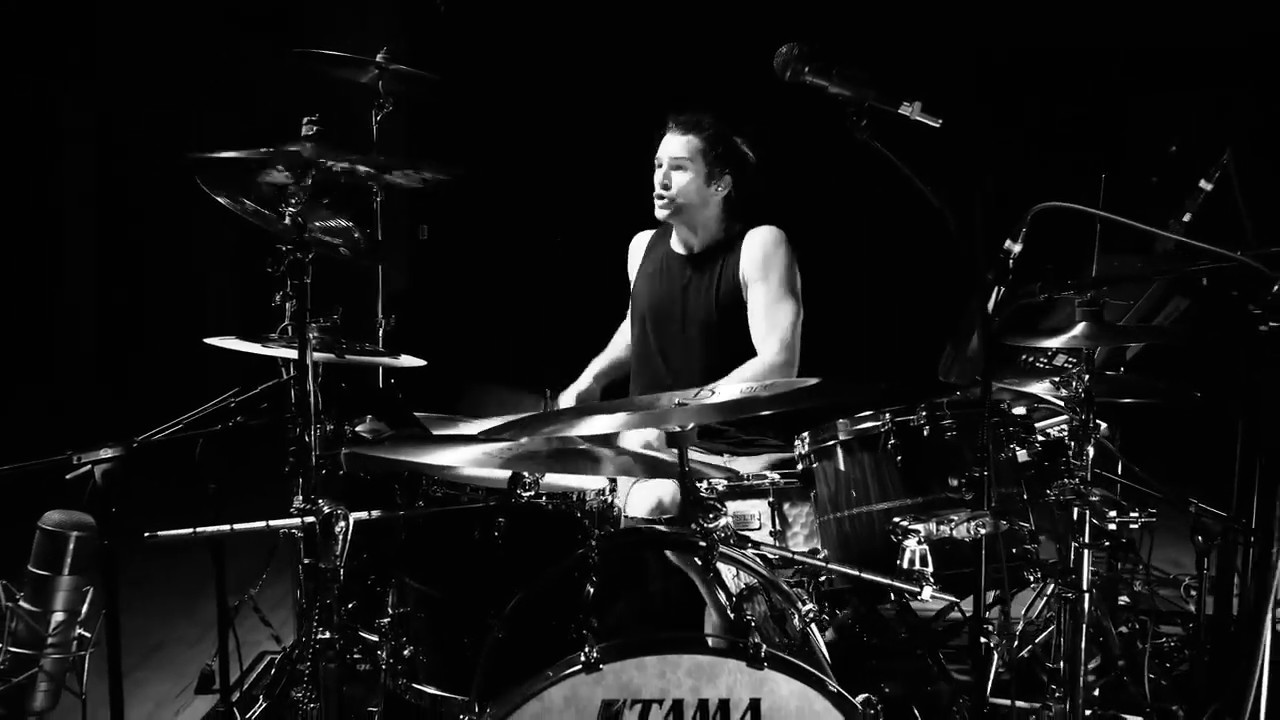 What if There Was Music Over Aric Improta's Drum Solo? (California ...