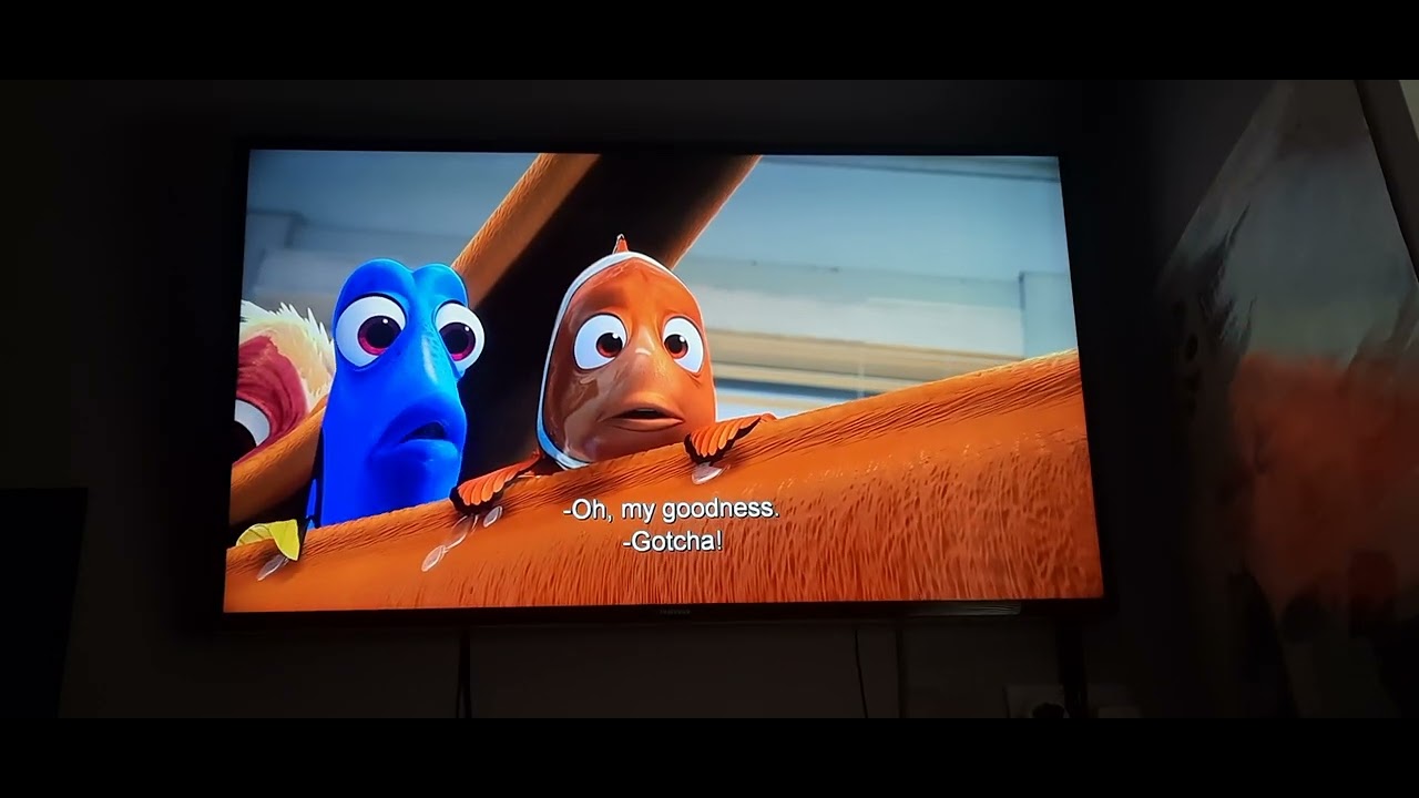 Finding Nemo (2003) Escape From The Fish/Darla (German) - YouTube