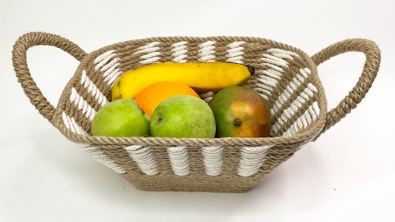 Container recycling // How to weave a beautiful basket // Home Ideas ...