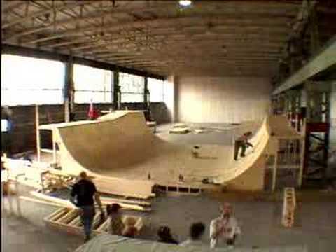 build half-pipe in time-lapse - YouTube