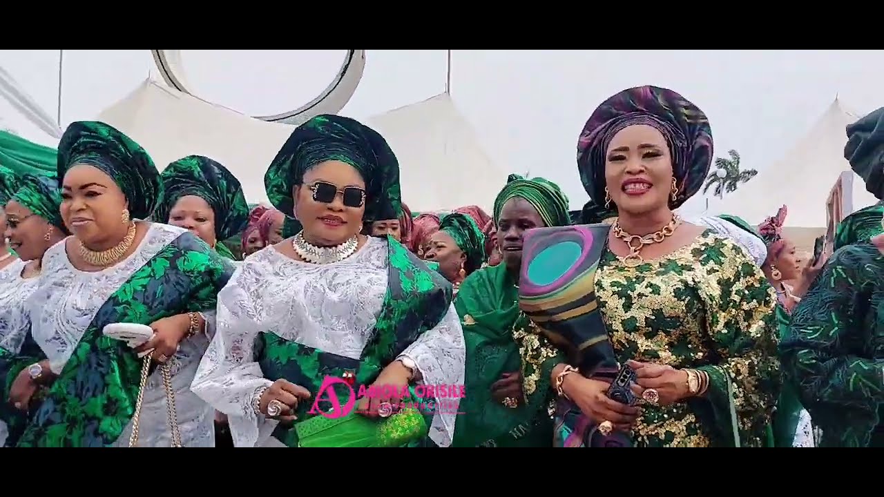 Meet The CEO of "Gbode Fabrics" Alh.Sherifat Olugbode.....The Latest ...