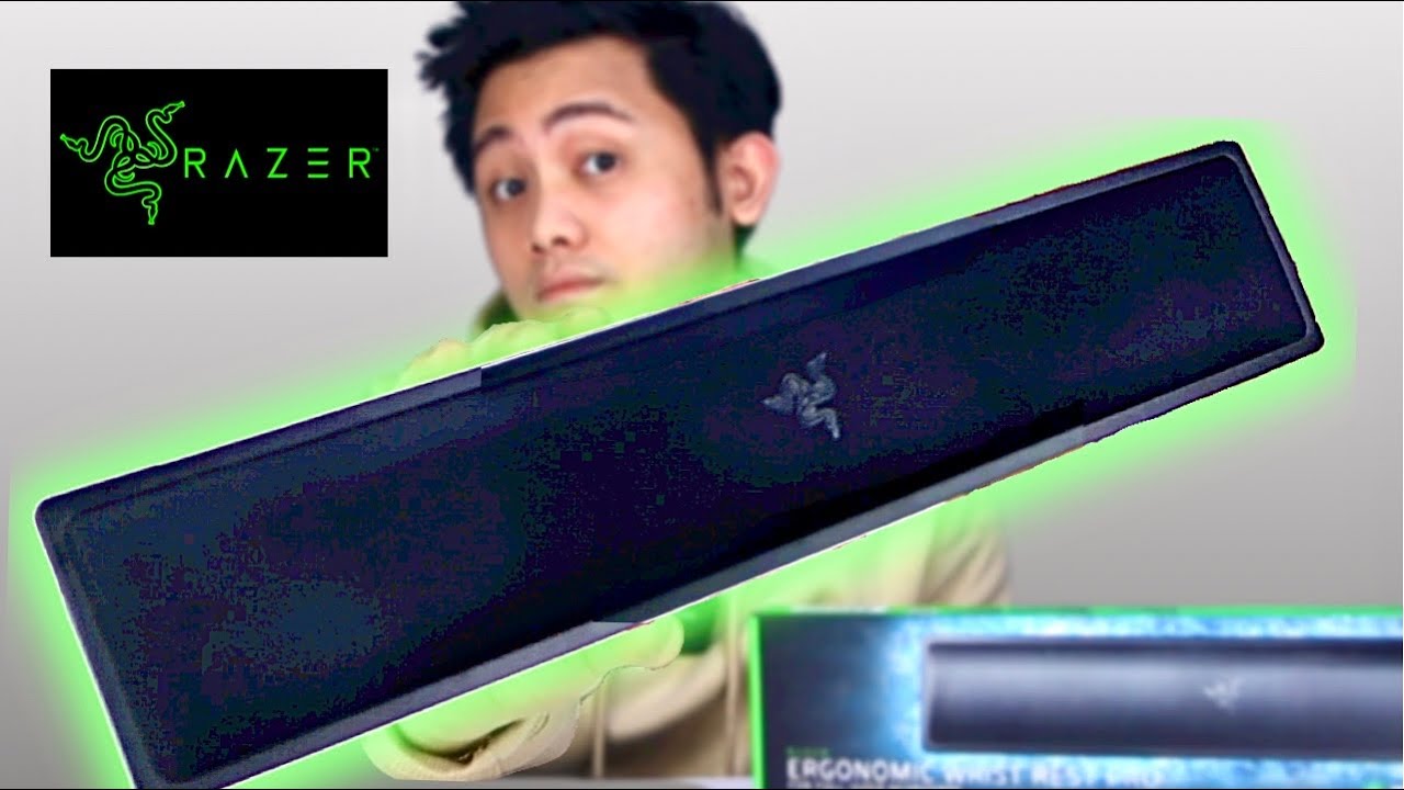 The Razer Ergonomic Wrist Rest Pro | Unboxing and Review | Does it fit ...