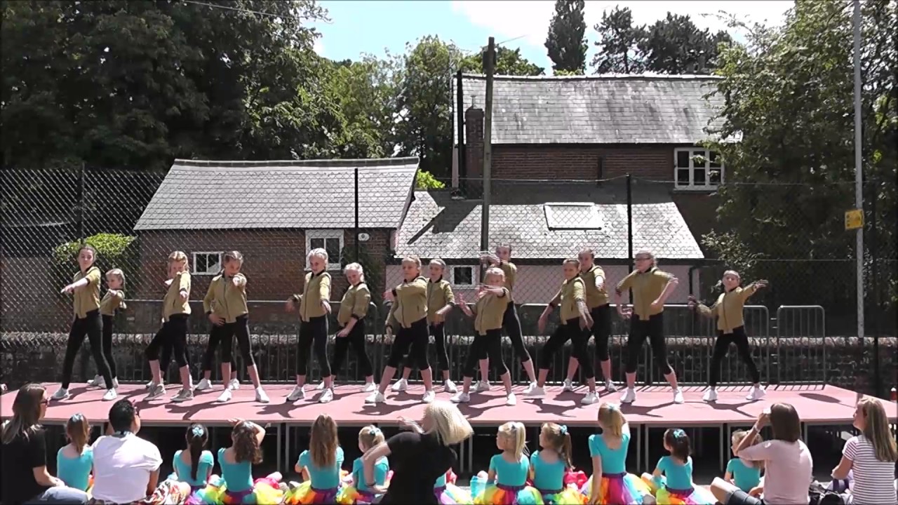 24K Magic - Thaxted Primary School Fete 2nd July 2017 - YouTube