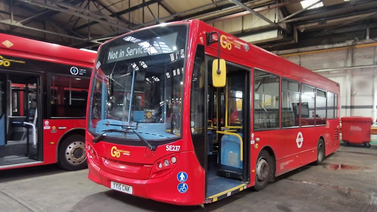 Me In The Driver's Cab Of The ADL Enviro 200 SE237 YY15 CNK - YouTube