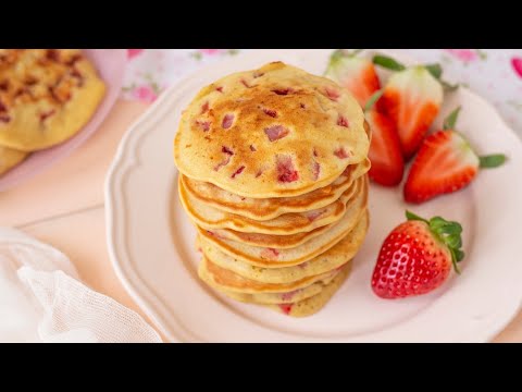 Pancake alle Fragole - Ricetta Facile senza glutine - Polvere di Riso ...