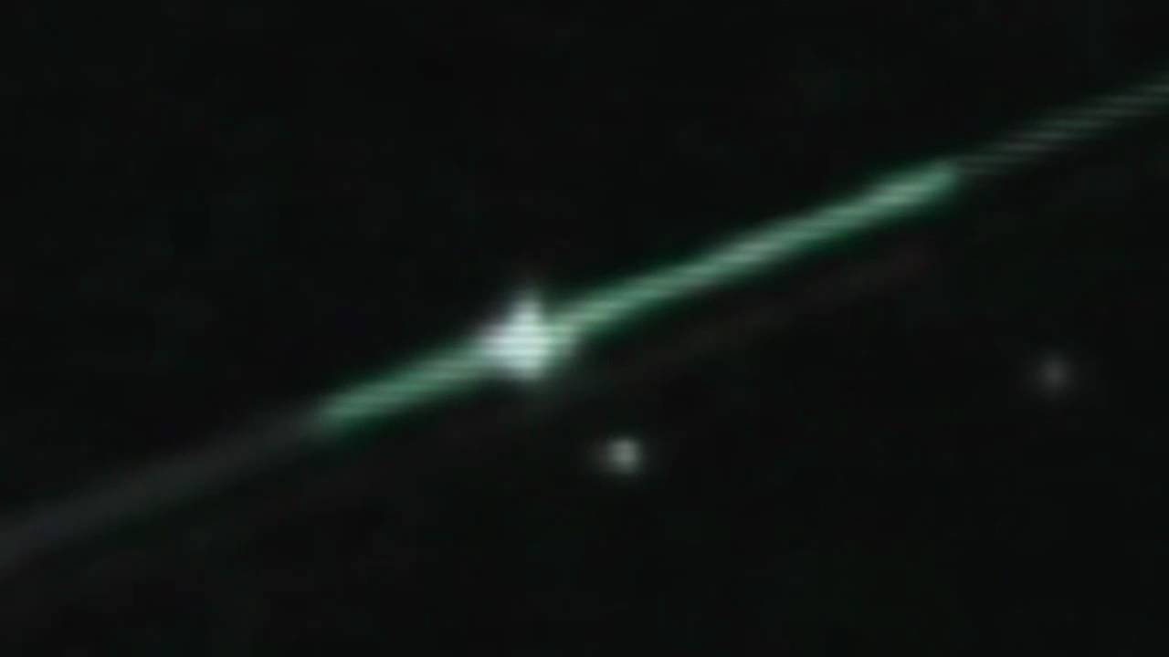 Real Interesting ROD UFO Footage Caught on Film - YouTube