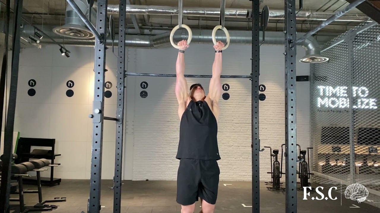 False Grip Ring Pullups - YouTube