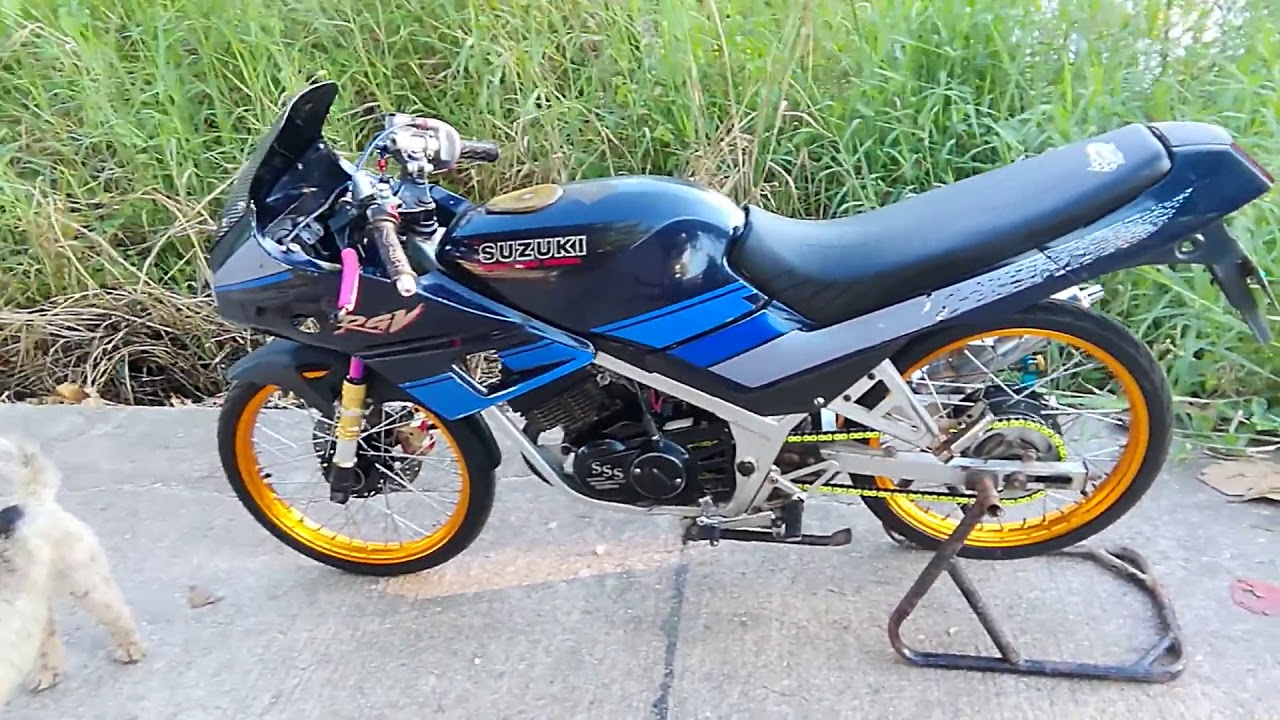 รีวิว Suzuki RGV 150 By จอมยุทธ์ สายควัน - YouTube