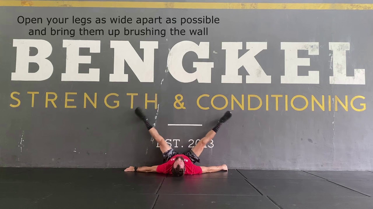 Wall Middle Split Pull - Middle Split Series - YouTube