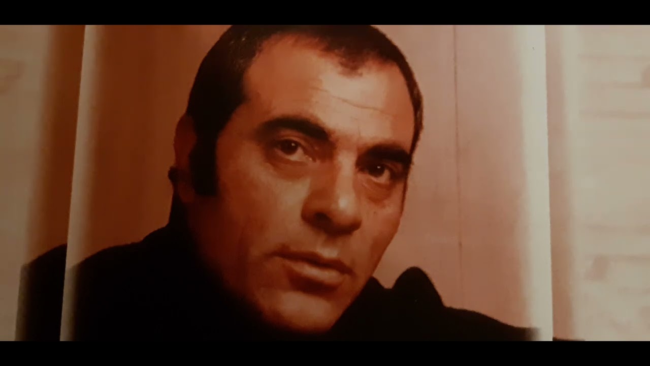 1 ΣΚΥΛΟΣ ΚΑΙ 1 ΓΥΝΑΙΚΑ.. ΔΗΜΗΤΡΗΣ ΓΚΑΜΠΕΣΗΣ - YouTube