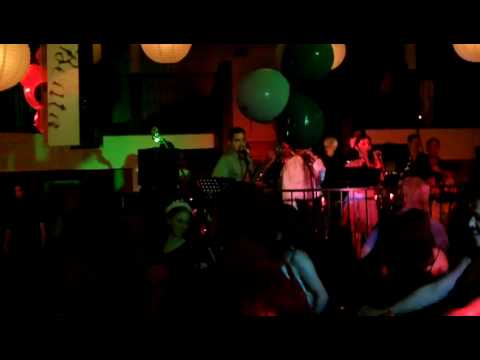 El Chacarum performed by Grupo Salvaje