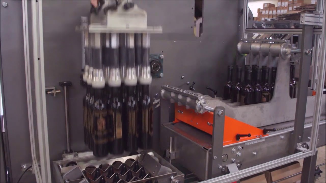 Climax Strate Line Case Packer (Lakeridge Winery) - YouTube