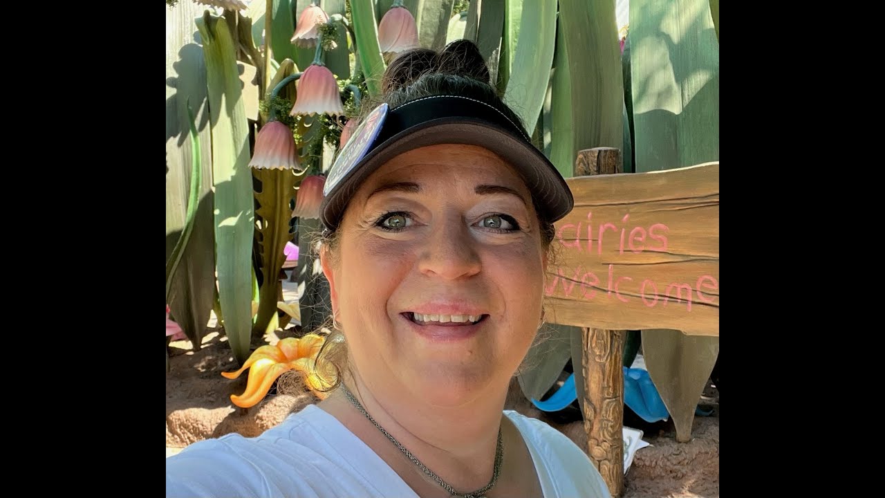 Sandra Wise's Funeral Service - YouTube