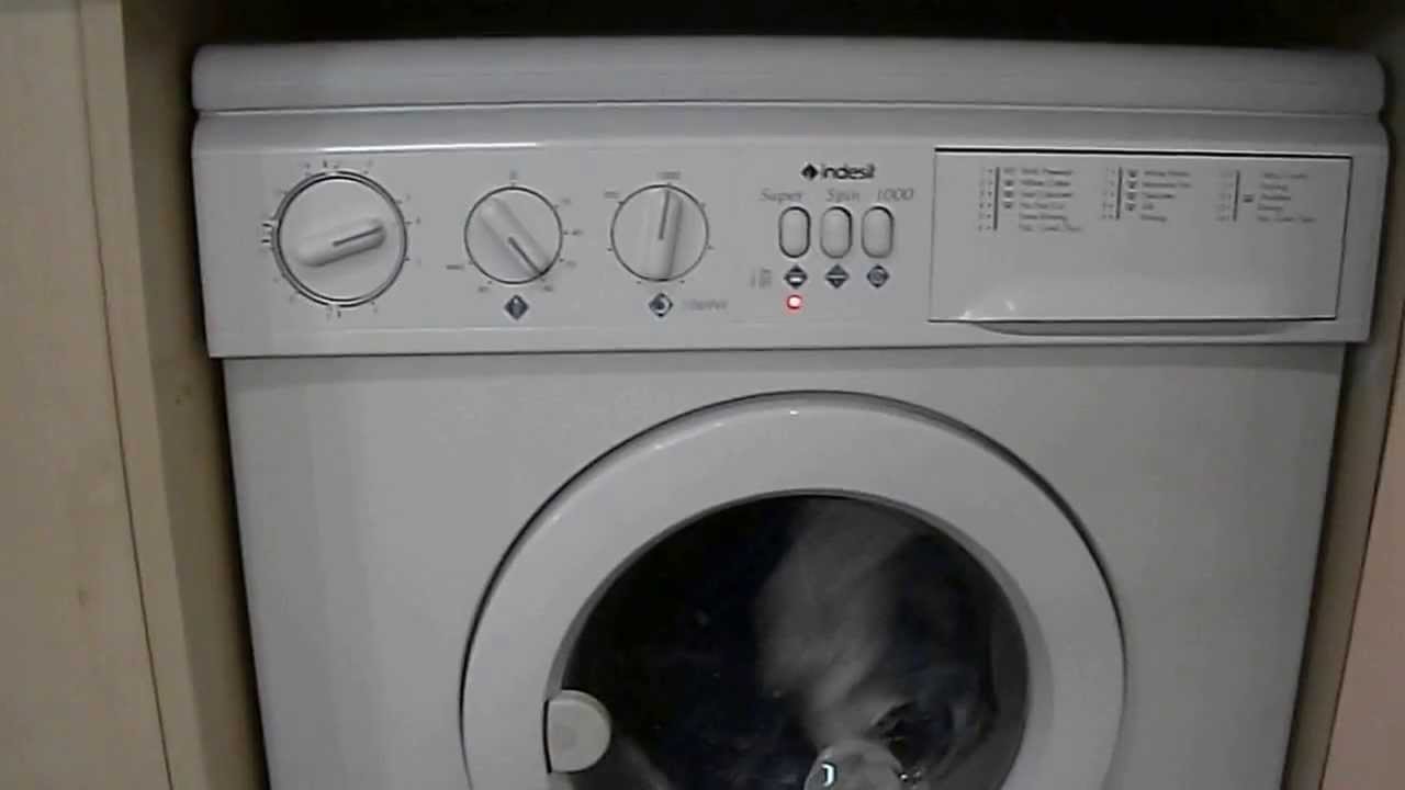 Indesit WN1069WG "Super Spin" 1000 - YouTube