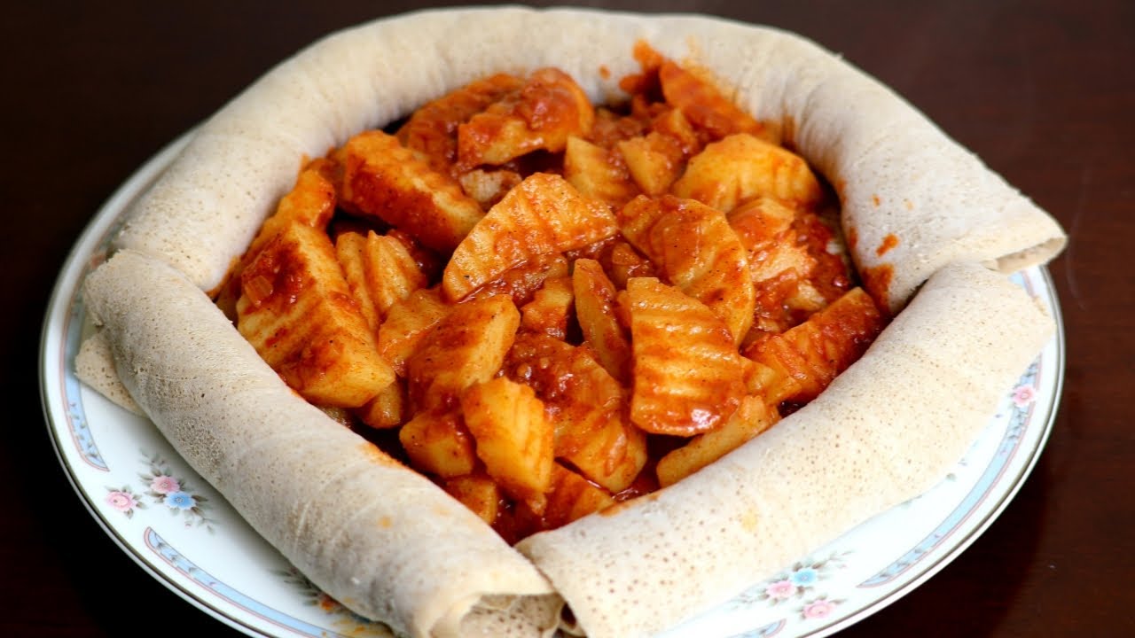 በጣም ቆንጆ ና ጤናማ የድንች ወጥ አሰራር || Ethiopian Food || How to make Dinich Wot ...