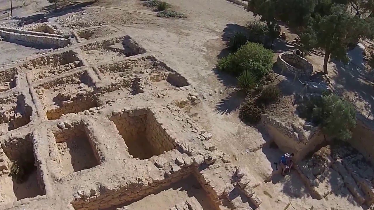 Biblical Tamar, Hazeva - Aerial Views (BibleWalks.com) - YouTube