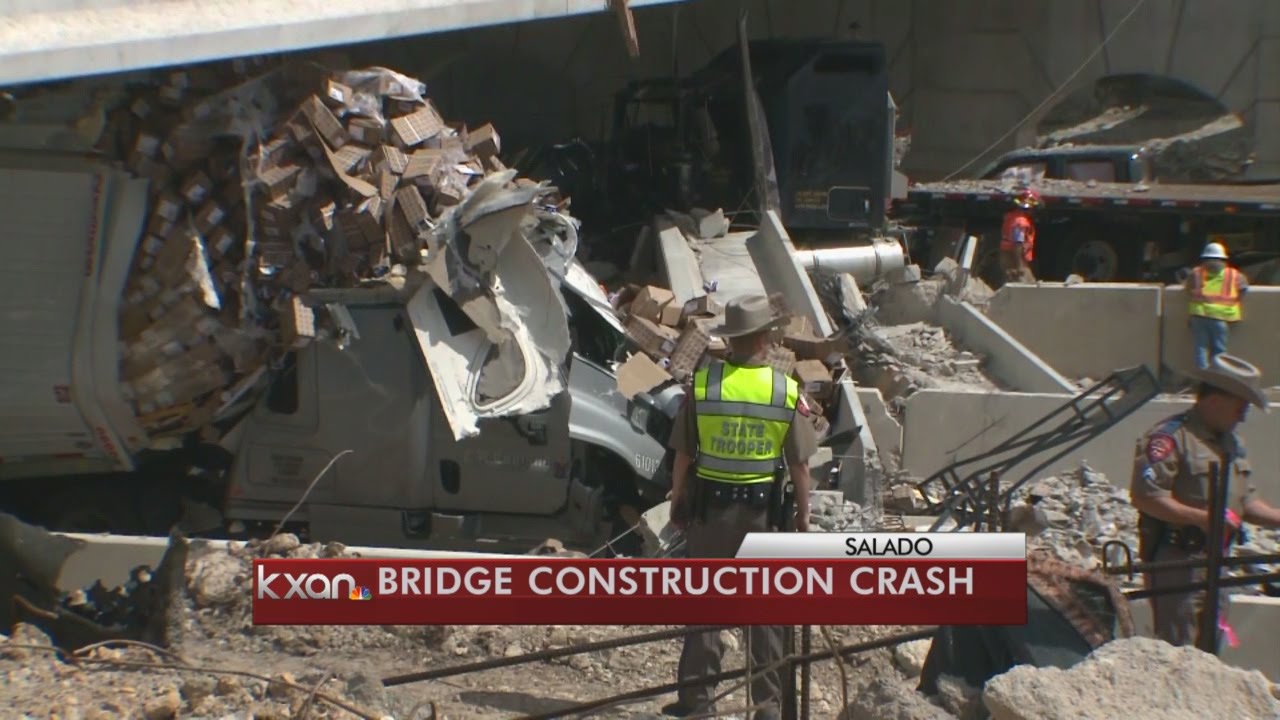 Truck crash topples Interstate 35 bridge in Salado - YouTube