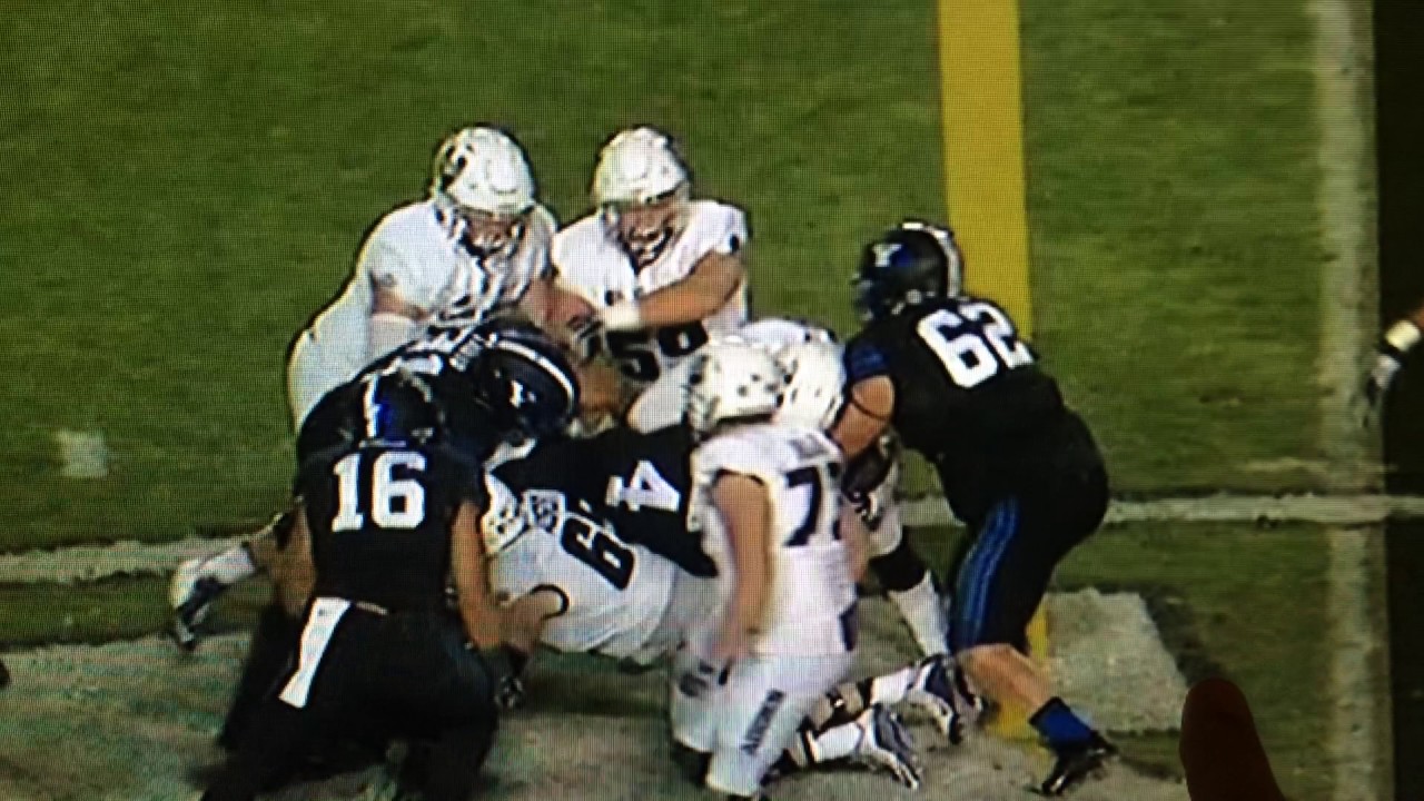 Logan Taele BIG PLAY! Hold on to the ball Hobbs! - YouTube