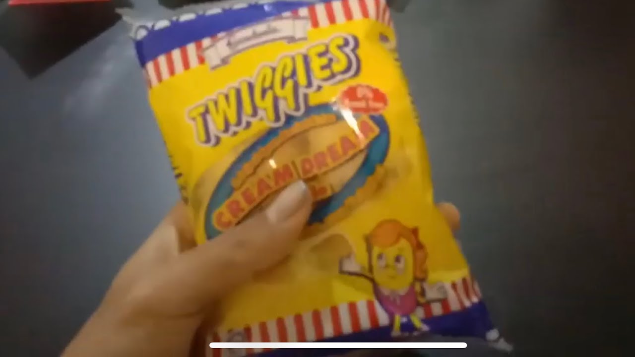 Vanilla Twiggies Gardenia | Snacks in Malaysia - YouTube