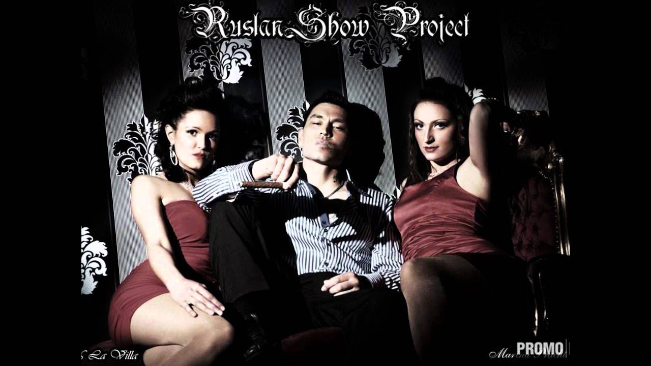 RUSLAN SHOW - KTOTO NO NEYA(DINIS BRAUN REMIX).wmv - YouTube