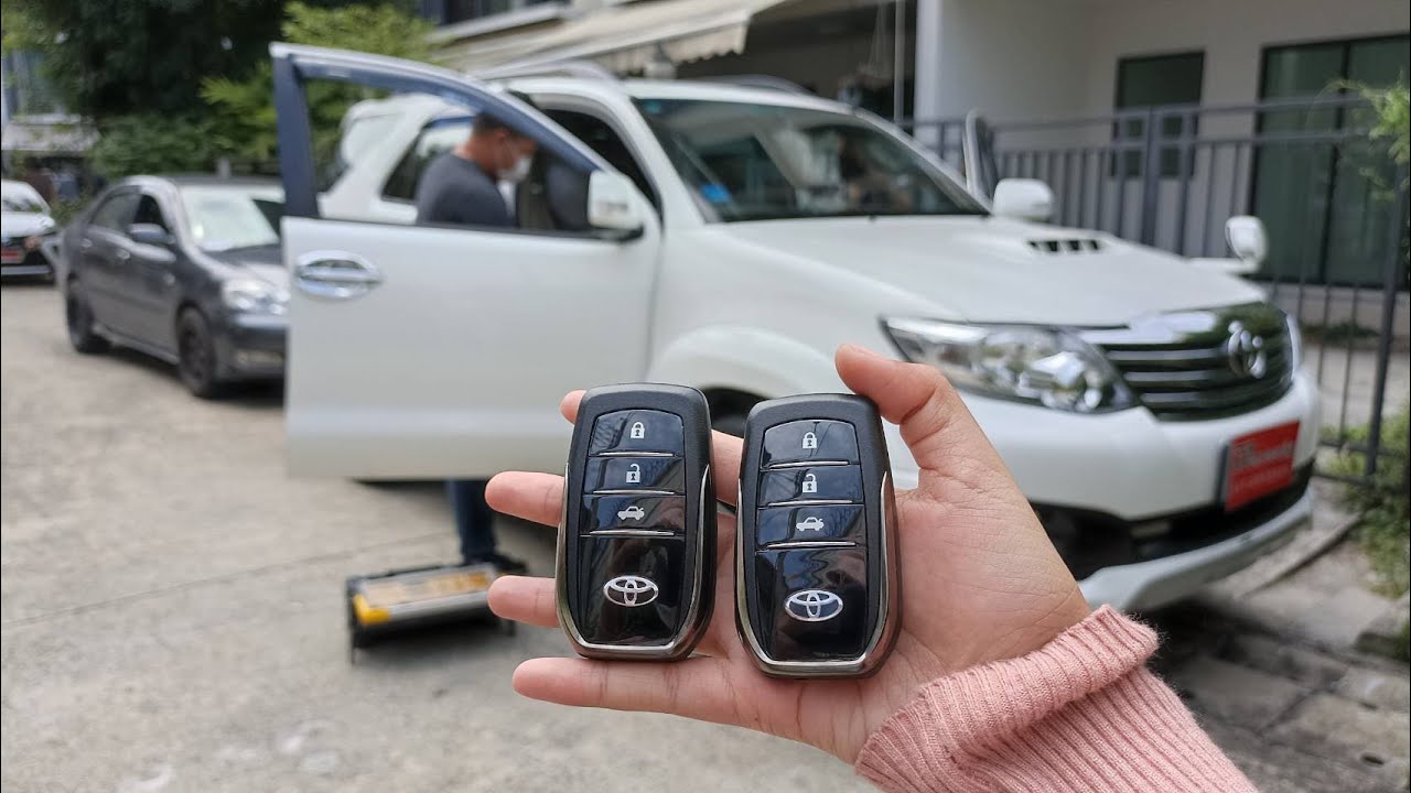 Toyota Fortuner ติดตั้งปุ่ม push start พร้อมรีโมท smart key - YouTube