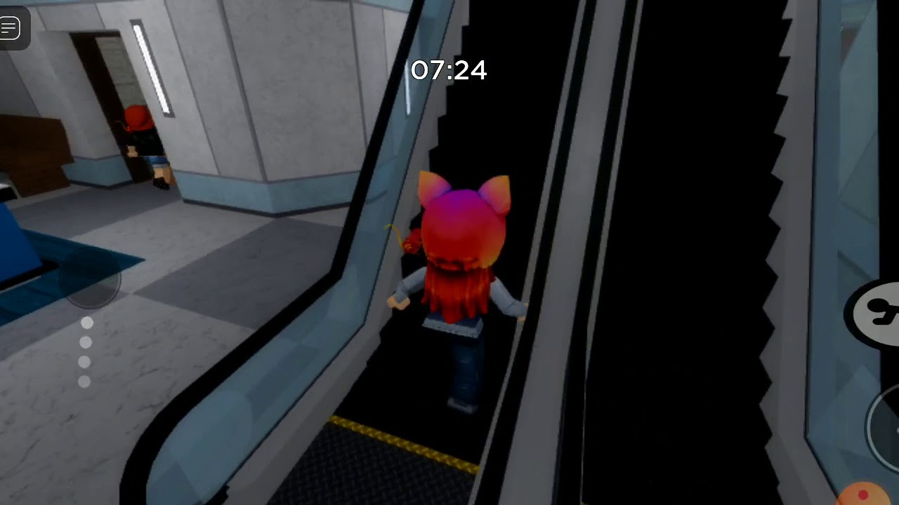 PIGGY CHAPTER MALL PART ONE - YouTube