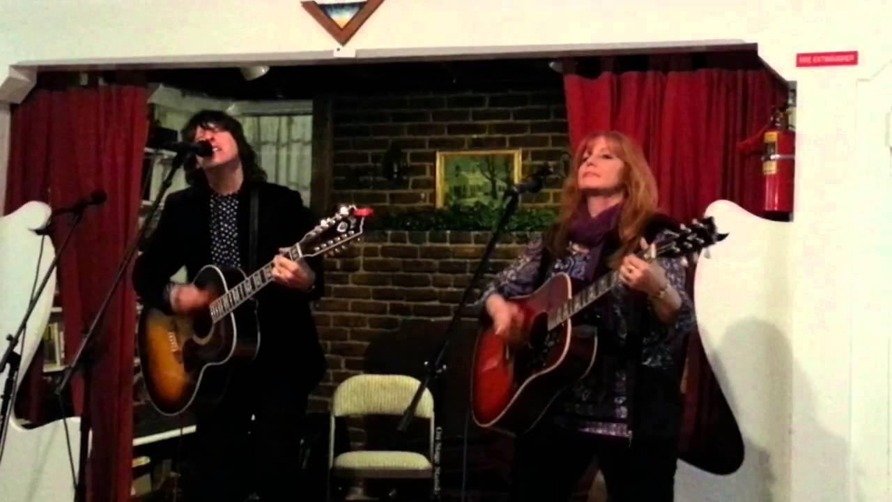 "Behind A Wall Of Sleep" - Kurt Reil and Kristin Reil - YouTube