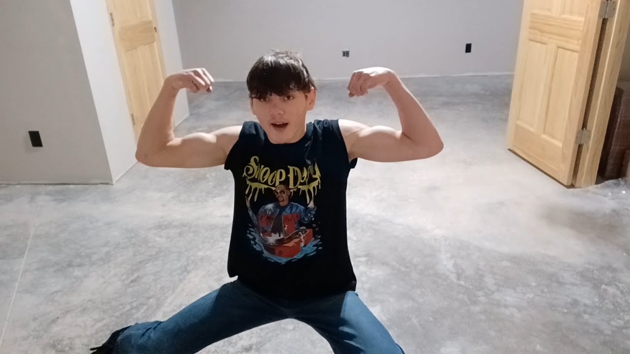 Bulking - Day 17 - Biceps - YouTube