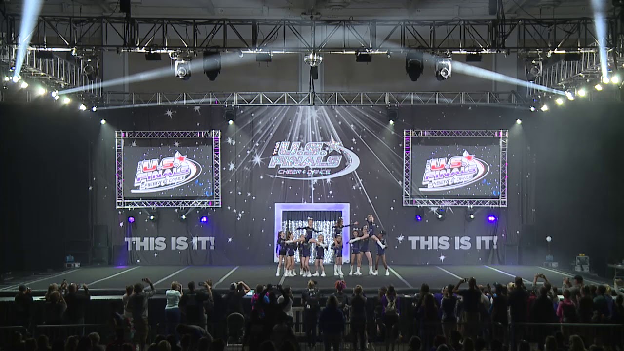 Divine Athletics Cheer - Divine Divas - YouTube