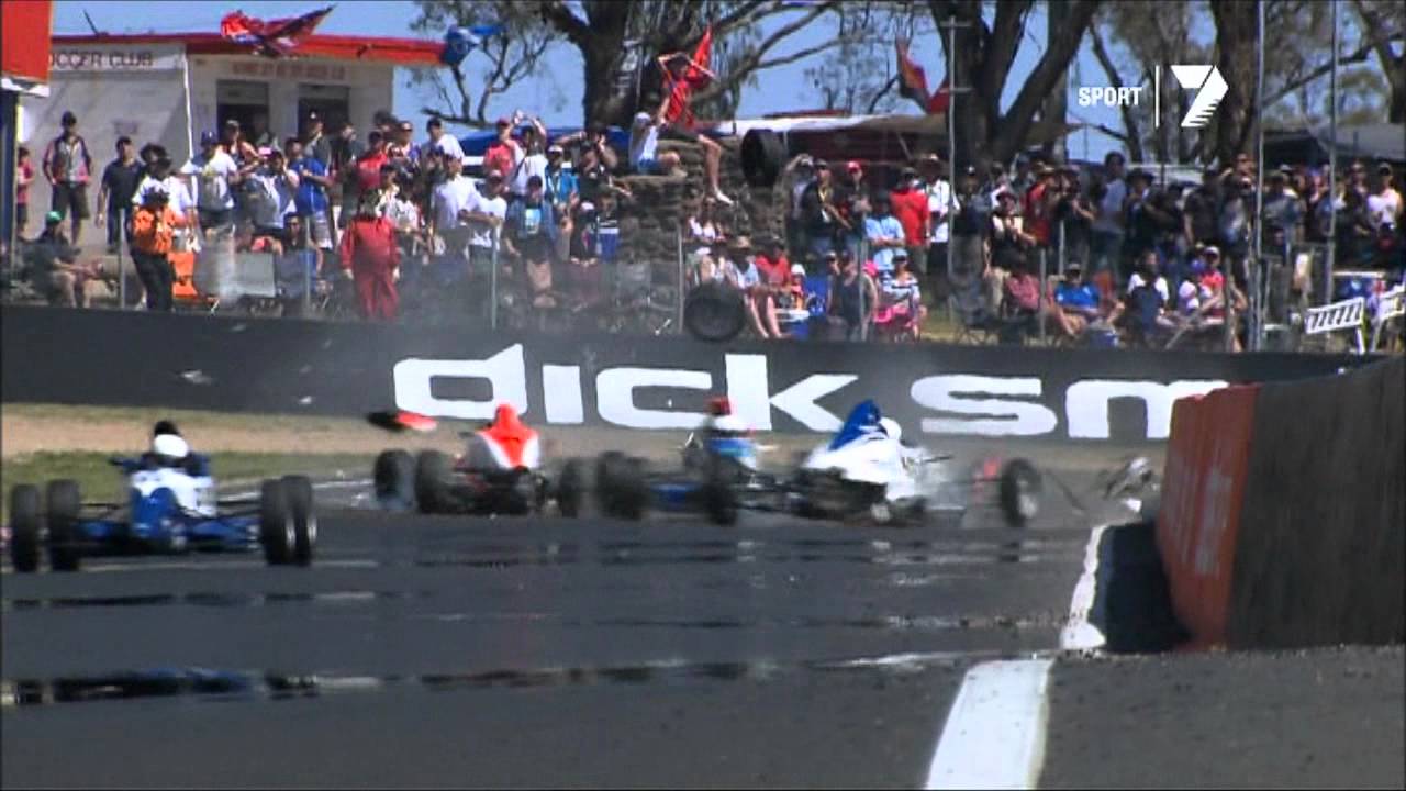 Bathurst 2012 Massive Formula Ford Crash - YouTube