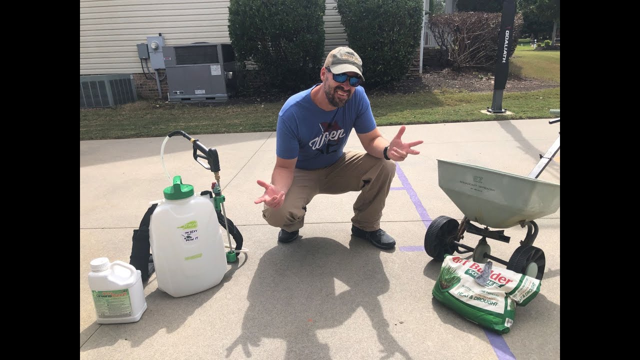 Broadcast Spreading versus Spraying of Lawn Products - YouTube